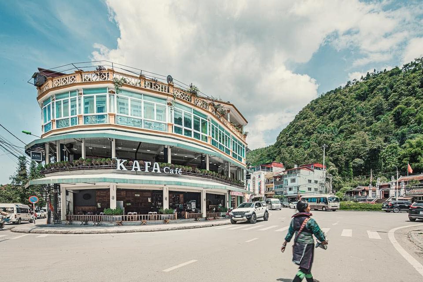 Sapa Travel Guide: Top 9 Coffee Shops with Beautiful Views